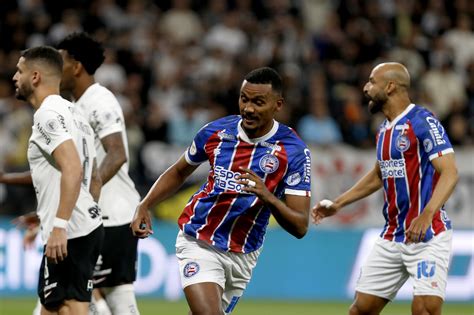 Veja fotos do jogo entre Corinthians e Bahia pela 35ª rodada do