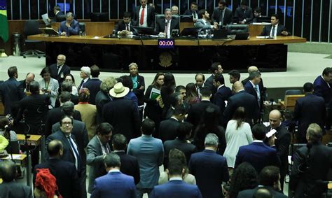 Câmara aprova criação da bancada negra Movimento Econômico