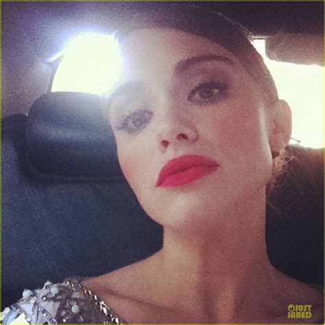 Photo Crystal Reed Holland Roden Mtv Vmas 2013 Red Carpet 06 Photo