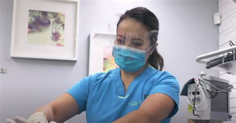 Dr Pimple Popper Shocked At Gross Giant Belly Button Blackhead Extraction
