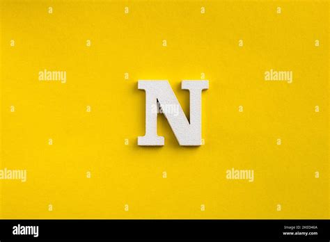 Letra n mayuscula color fotografías e imágenes de alta resolución Alamy