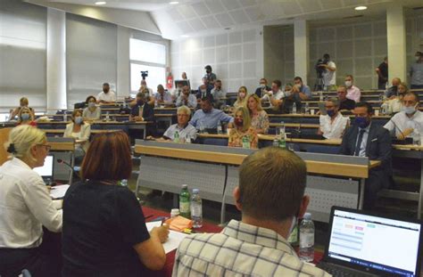 Novo Ustrojstvo Upravnih Tijela U Cilju Realizacije Nove Vizije Razvoja