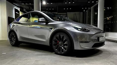 Teslas neue Farben für Europa nicht für USA AUTO MOTOR UND SPORT