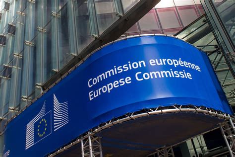 LA NUOVA COMMISSIONE EUROPEA Informazione Facile