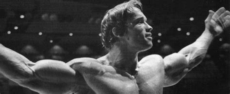 Rutina de Arnold Schwarzenegger Guía de Entrenamiento