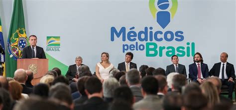 Municípios podem aderir ao Programa Médicos pelo Brasil até 21 de