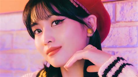 twice 트와이스 kura kura momo 모모 4k pc HD Wallpaper Rare Gallery