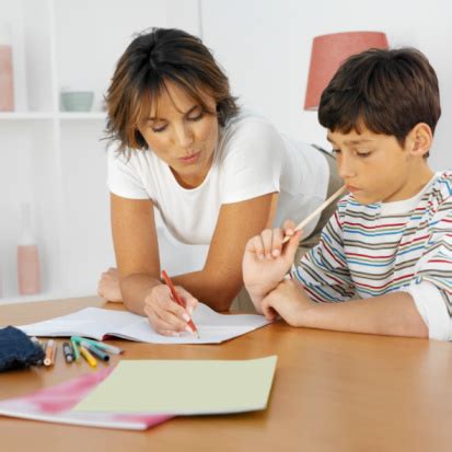 Trucos para que los niños realicen los deberes por propia iniciativa