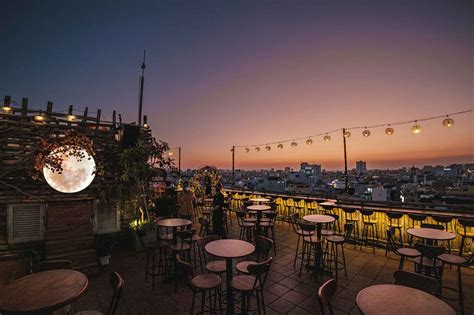 I Gi V I Qu N Rooftop Ph Nhu N Chill Th T Chill S I G N I U