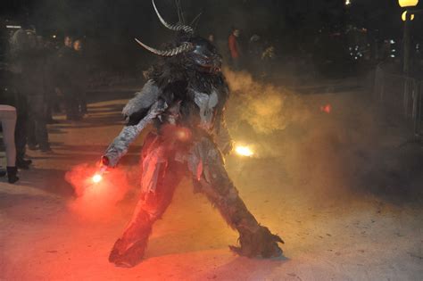 Wallpaper 2000x1331 Px Christmas Dark Demon Evil Horror Krampus