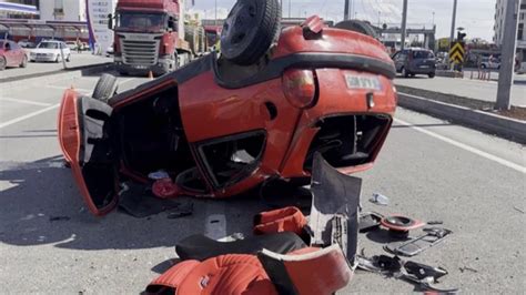 Takla Atan Otomobilden Burnu Bile Kanamadan Kurtuldu Haberler