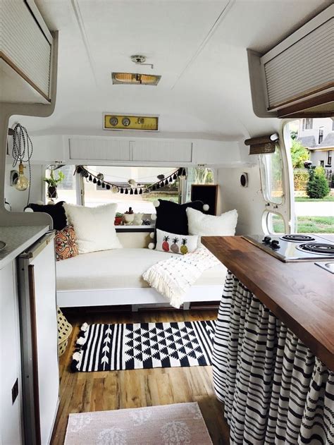 33 Clever Farmhouse RV Camper Space Saving Ideas Decoarchi