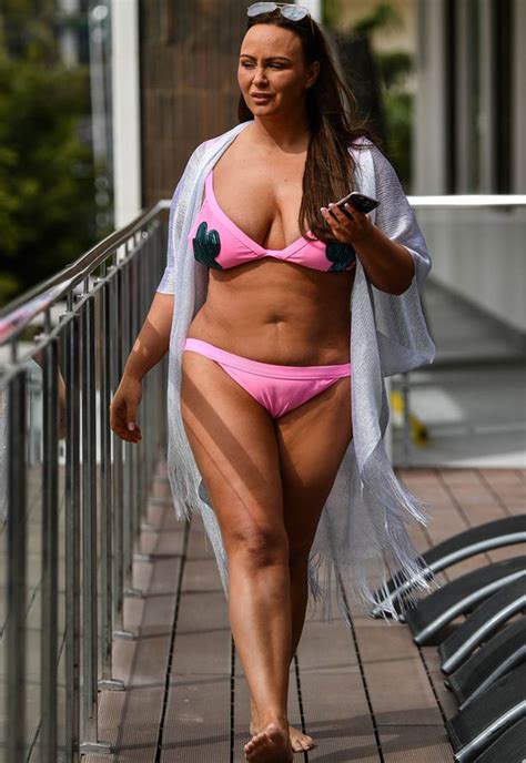 8 Hot Sexy Emma Hayes Bikini Pics