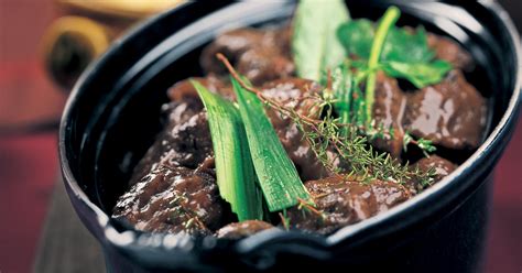 Recette bœuf bourguignon savoureux Marie Claire