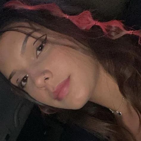 Julia Juuh Gd On Threads