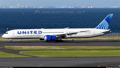 N13018 United Airlines Boeing 787 10 Dreamliner Photo By OMGcat ID