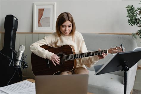 5 Cara Mudah Dan Cepat Belajar Gitar Untuk Pemula