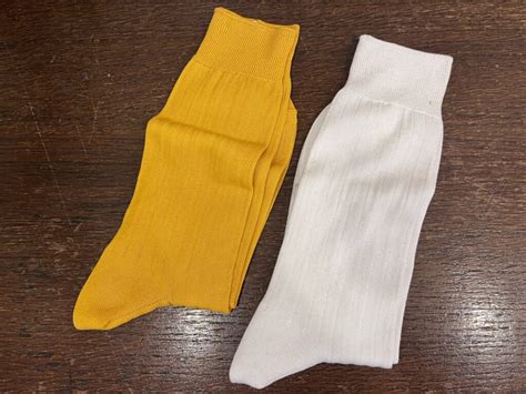 色とりどりの靴下 吉田スーツ