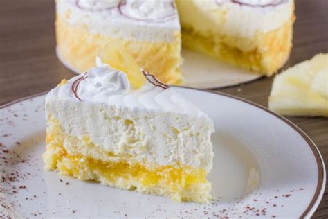 Bolo De Abacaxi Creme Belga Culinária Cultura Mix