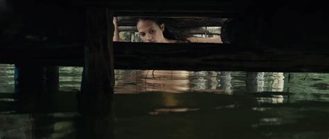 Naked Alicia Vikander In Kronjuvelerna