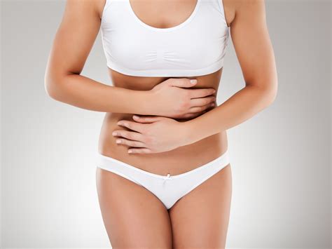 Cómo aliviar los dolores menstruales remedios caseros Estilo de Vida