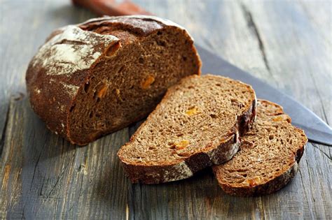 Recette Pain De Seigle Aux Raisins Marie Claire