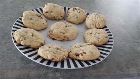 Les recettes de cuisine de Chantal BISCUITS AUX PÉPITES DE CHOCOLAT