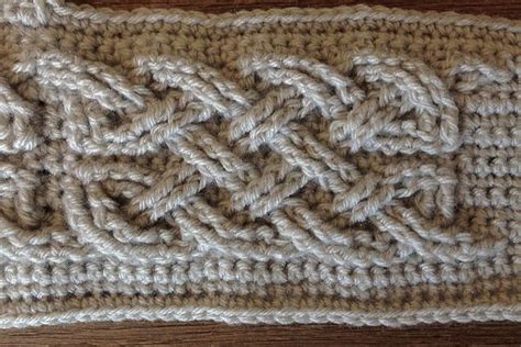 Suvi S Crochet Book Of Kells Large Celtic Columns Celtic Knot