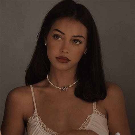 Josie Dumont Brown Eyes Black Hair Black Hair Green Eyes Brown Hair Green Eyes