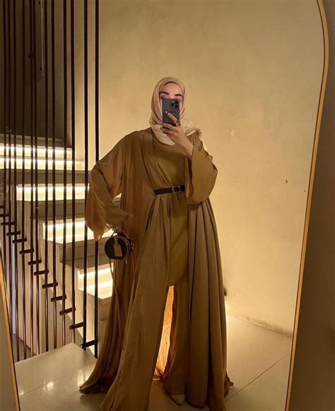 Moda adlı kullanıcının Hijab panosundaki Pin 2024