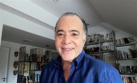 Peça de Tony Ramos em cartaz em SP tem sessões canceladas até o final