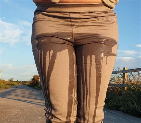 My Jeans Glisten On The Sun When I Pee Them In Public 😍 Rpee