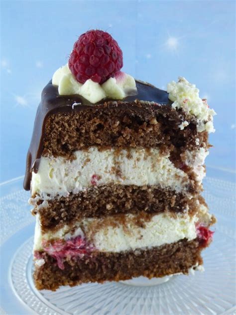Layer cake façon forêt noire Les gourmandises de Jessica