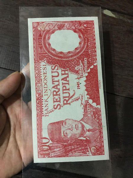 Jual Uang Kuno Soekarno 100 Rupiah Seri Cantik BK111111 Tahun 1945 Di