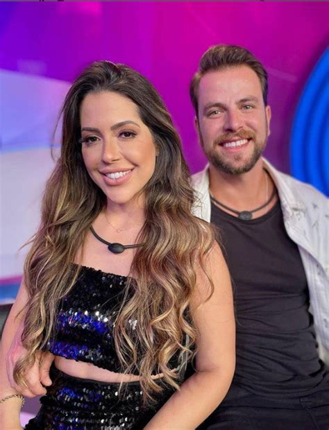 Gustavo Marsengo e Laís Caldas oficializam namoro Te amo MH
