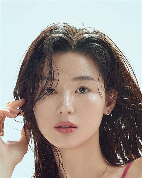 Jun Ji Hyun Also Known As Gianna Jun Is A South Korean Actress Under