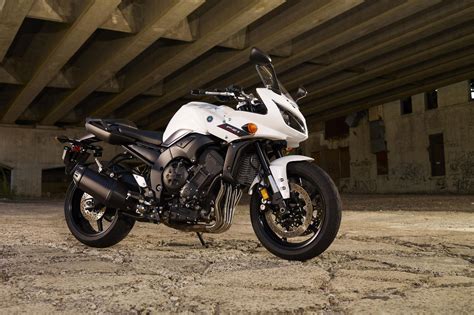 YAMAHA FZ1 2011 2012 Specs Performance Photos Autoevolution