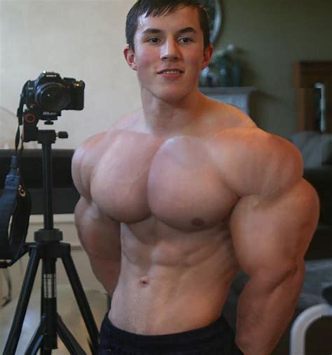 Morphs By Hardtrainer Page Artists Showcase Muscle Growth
