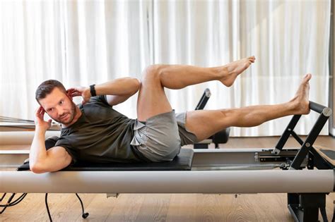 Ćwiczenia na mięśnie skośne brzucha 4 ćwiczenia Fit2Fit