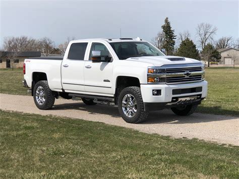 Chevy Silverado Leveling Kit