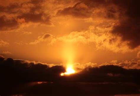 Atardecer Sol Nubes Oscuras Foto Gratis En Pixabay Pixabay