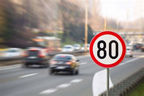 Carro Em Alta Velocidade Quais Os Riscos