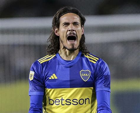 Superclásico publicaron el audio del VAR en el gol anulado a Cavani