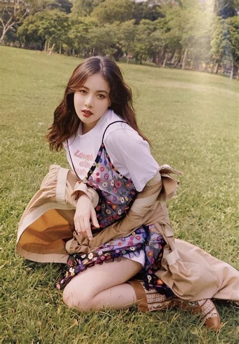 Pin En F A S H I O N Moda Kpop Moda Calle Y Poche