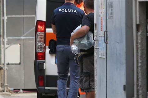 Muore Sul Lavoro Un Operaio Di 52 Anni Fatale L Incidente Con Il
