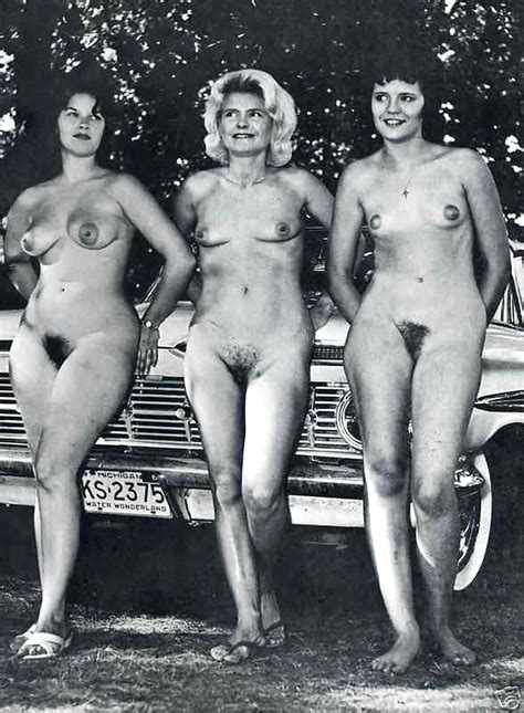 Vintage Nude Group 71 Photo Naked Chiks