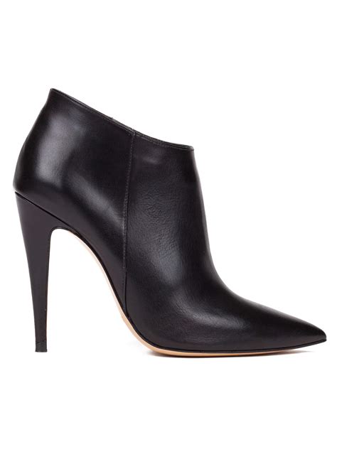 Botines de punta fina con tacón alto en piel color negro PURA LOPEZ