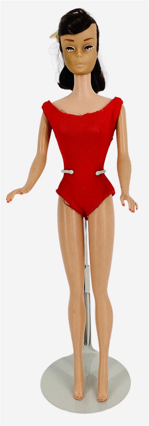 Lot SWIRL PONYTAIL BARBIE