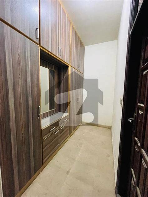 450 Square Yards Upper Portion For Rent In Gulistan E Jauhar Gulistan E