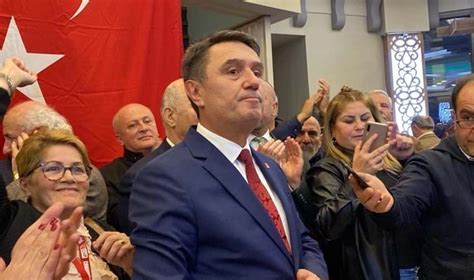CHP İstanbul Eyüpsultan Belediye Başkan adayı Mithat Bülent Özmen